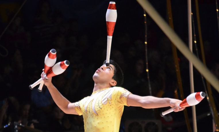 Night at the circus – Inside – Middlesex
